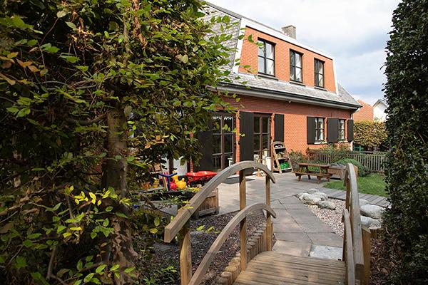 Unique Learning Environments | International Montessori Schools